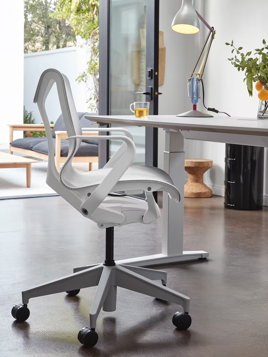 [빠른배송] Cosm Chair, High Back (Studio white) – Spacelogic CAFE24 Admin