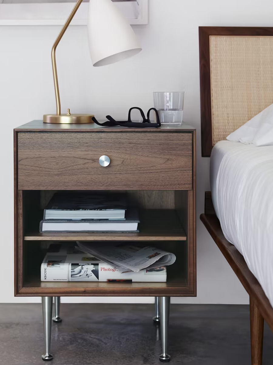 [재고보유] Nelson Thin Edge Bedside Table - 스페이스로직