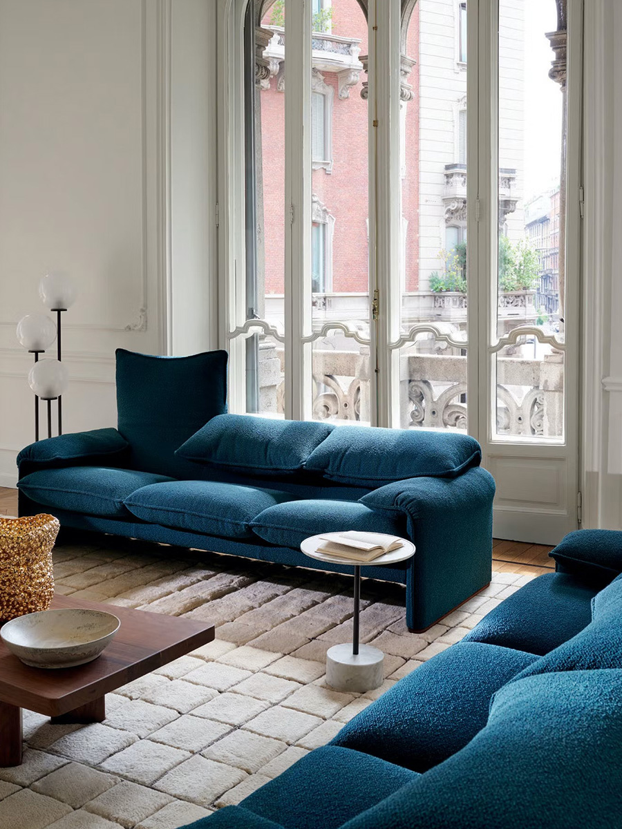 Maralunga 40 Sofa (3 Seater, Latte) - 스페이스로직